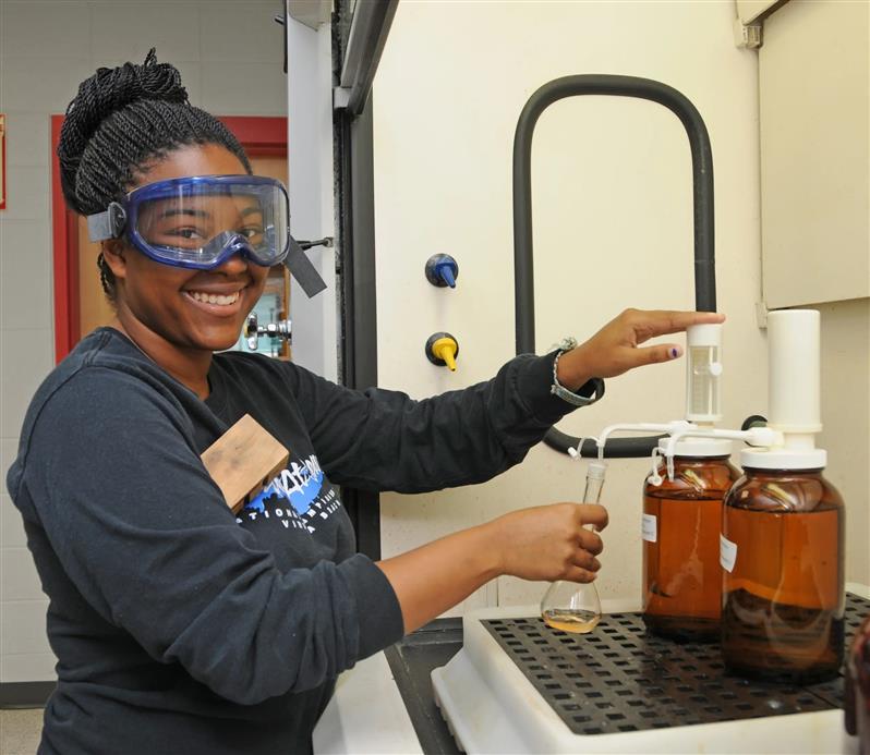 SU's Chemistry Department Earns ACS Recertification - Friday March 04 ...