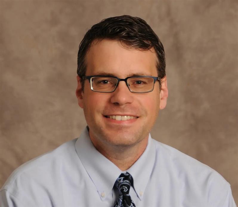 Groth Named SU's Outstanding Research Mentor - Tuesday June 28, 2022 ...