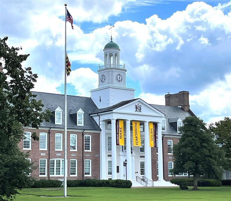 SU Again Named One of Nation's 'Best Colleges' by 'U.S. News' - Monday ...