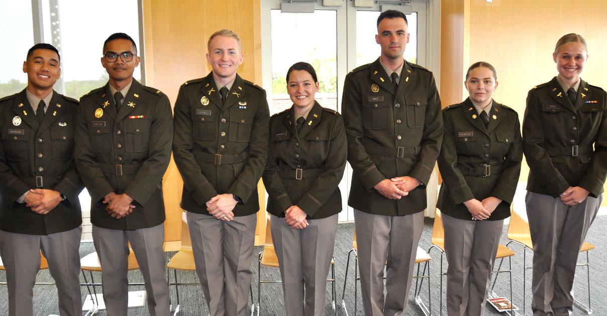 Seven SU ROTC Graduates Commissioned as U.S. Army Second Lieutenants ...